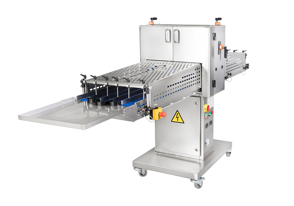 Apple conveyor round cake ultrasonic cutter