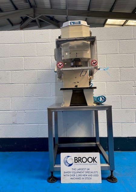 Pie Maker Machine | Hand Operated & Automatic Pie Production