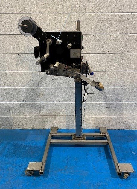 PLS label applicator