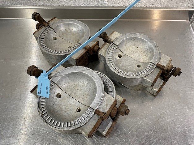 Camwheat 6 station pie machine die set, 130mm d shape