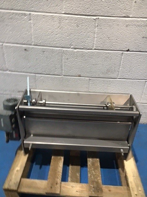 Food & Bakery Equipment | Pastry & Pie | Flour Dusting & Sprinkling